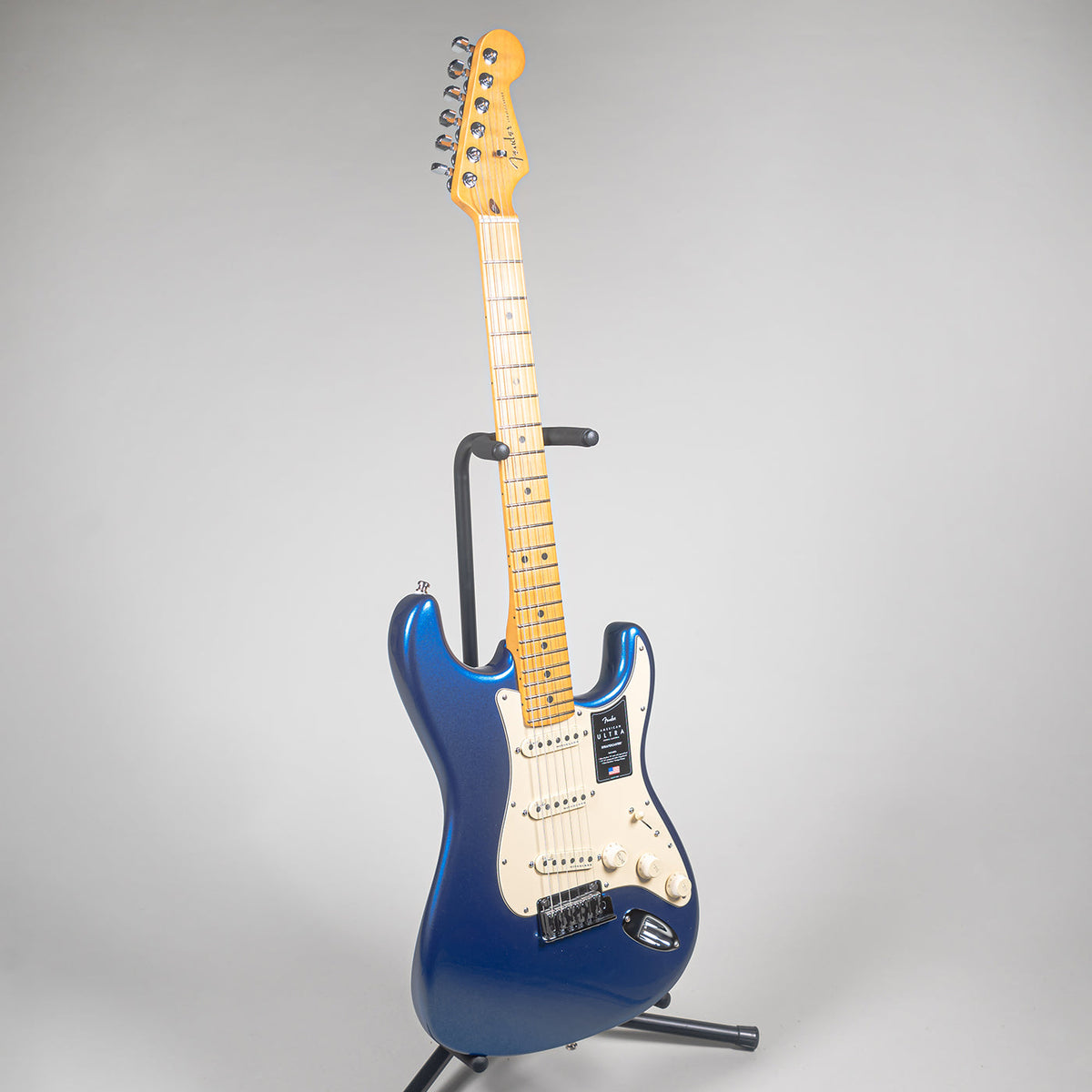 Fender American Ultra Stratocaster Electric Guitar - Cobra Blue ...